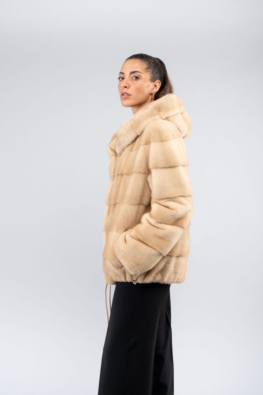 Pellicce in visione - made in Italy - qualità e stile unico